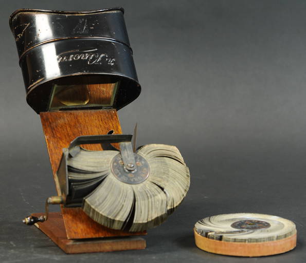 The Kinora Optic Movie Viewer