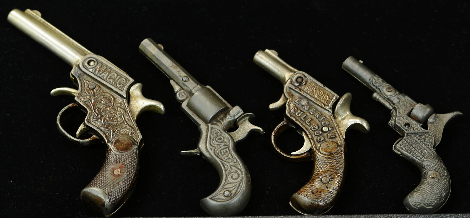 FOUR EARLY CAP GUNS - Nov 19, 2021 | Bertoia Auctions in NJ
