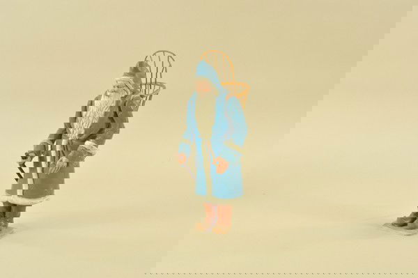 1479: RARE CELLULOID SANTA FIGURE