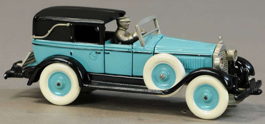 CONTEMPORARY HUBLEY PACKARD TOWN CAR - Aug 04, 2022 | Bertoia Auctions ...