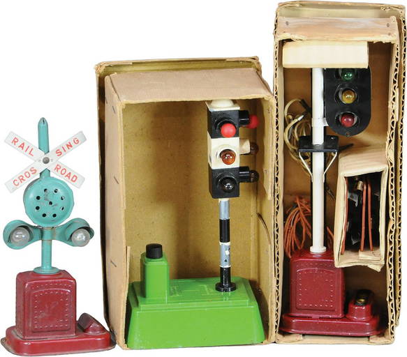 THREE JAPANESE O GAUGE SIGNALS (#1093) on Feb 17, 2023 | Bertoia ...