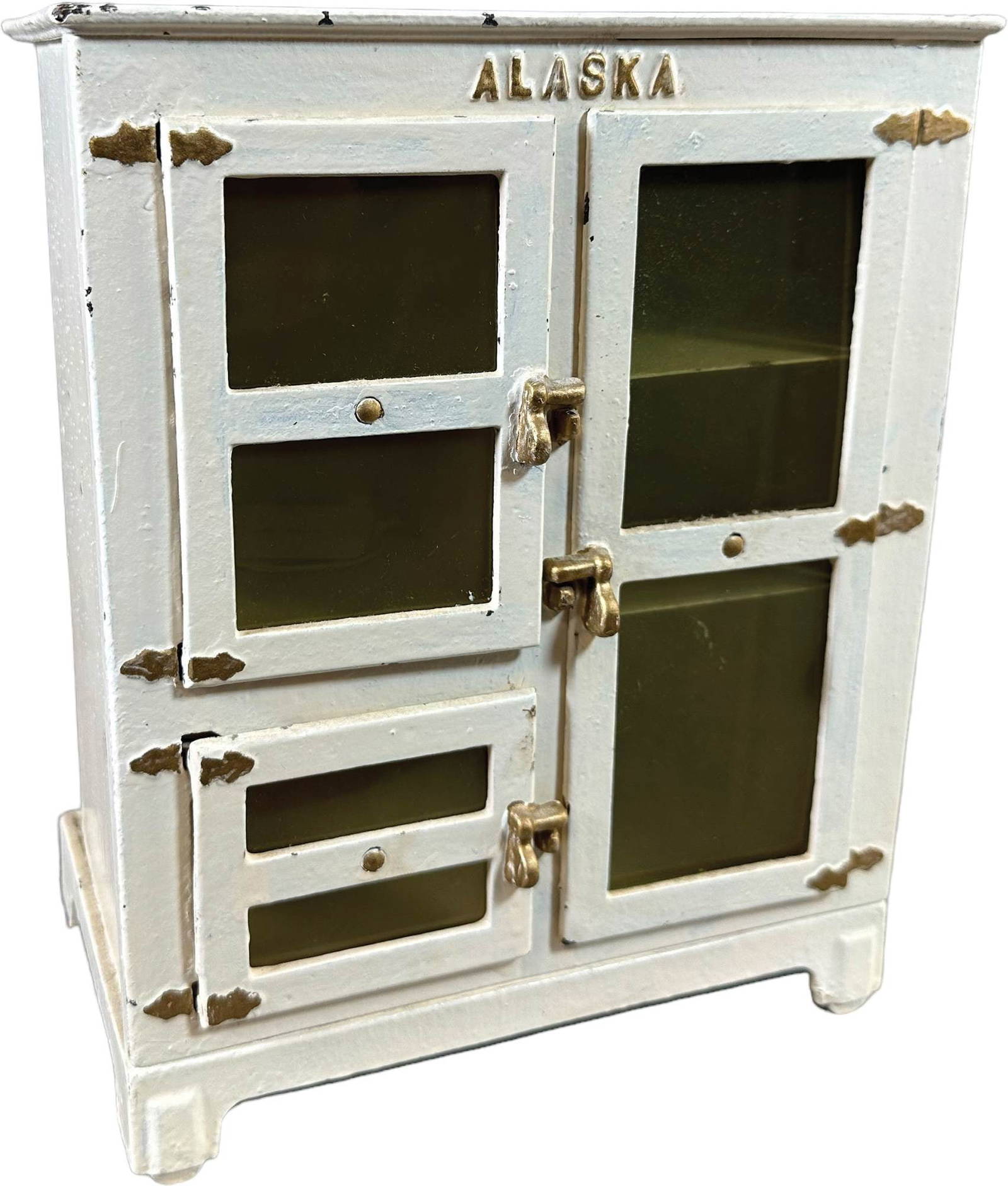 Large Hubley Alaska Ice Box Auction