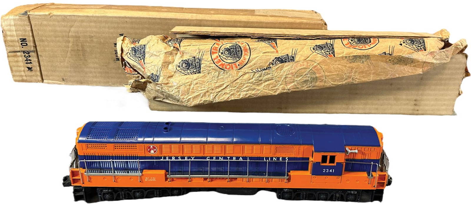 Boxed Lionel No 2341 Trainmaster Auction