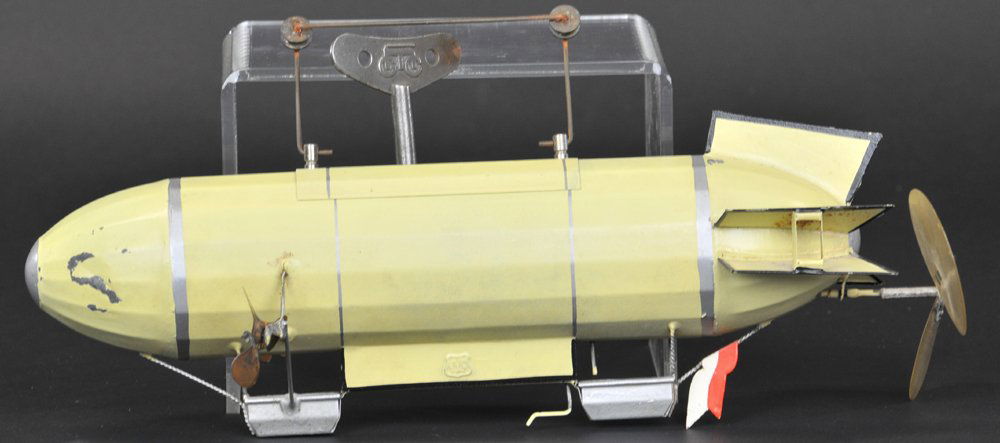 MARKLIN ZEPPELIN - Nov 10, 2012 | Bertoia Auctions in NJ