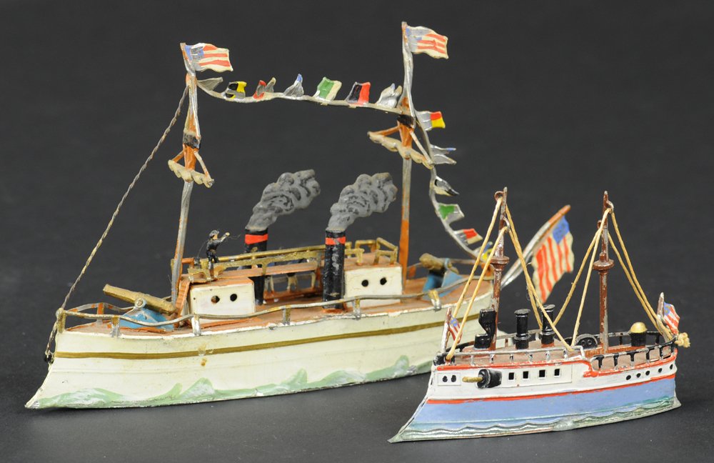 LOT OF TWO LEAD SHIP TOYS