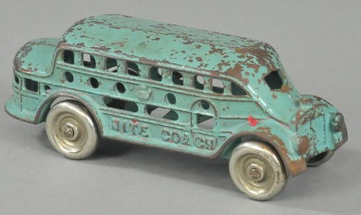 Kenton Pickwick Nite Coach.