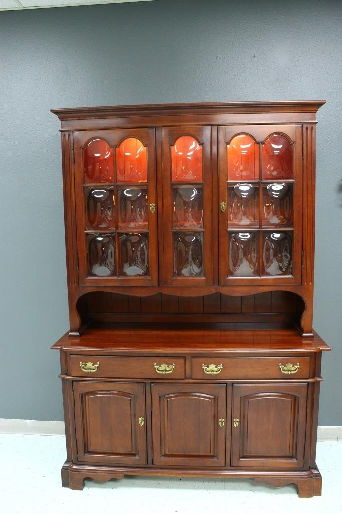 Solid Cherry Bubble Glass Buffet