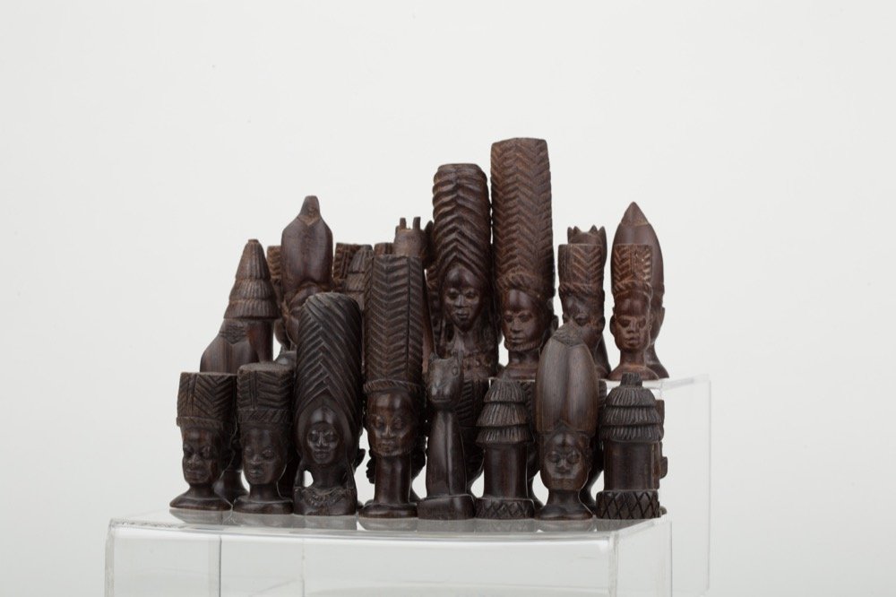 African Ebony Wood Makonde Chess Set, Tanzania, 20th