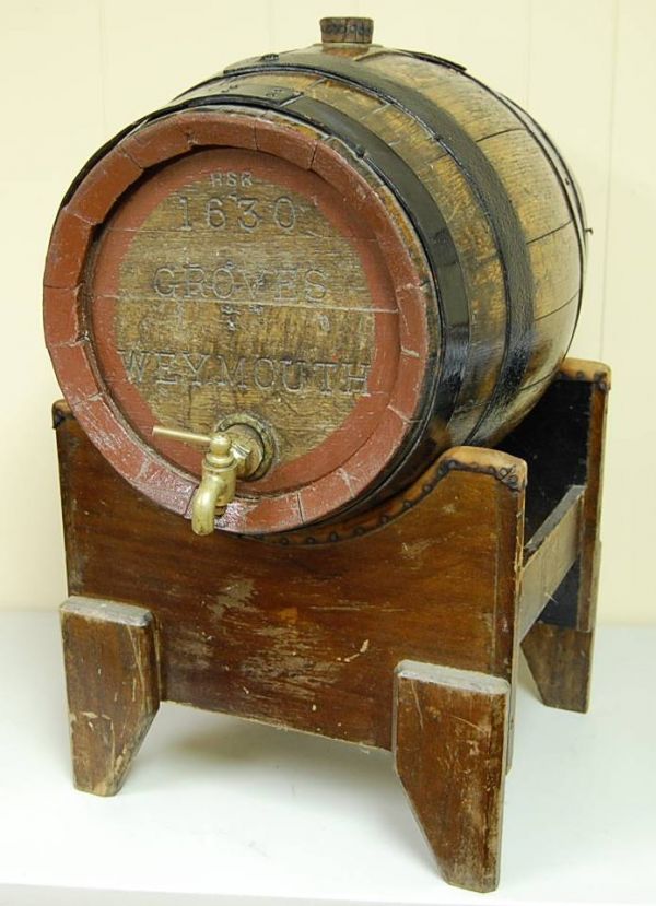1071: GROVES BREWERY CASK, WEYMOUTH DORSET ENGLAND