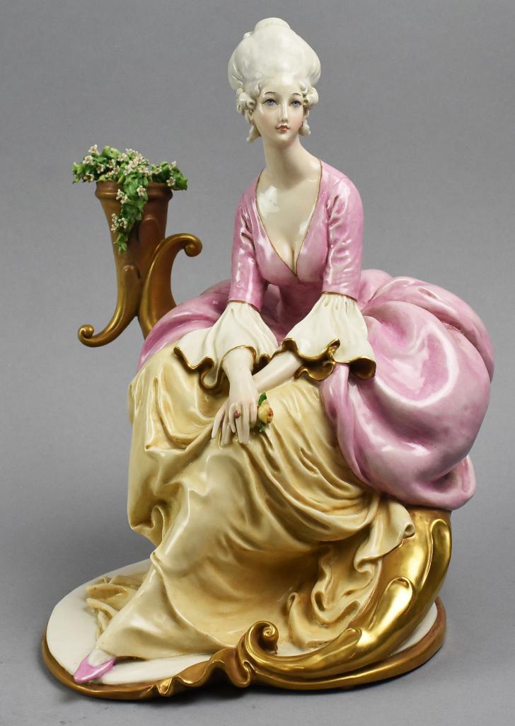 Rare 1964 Capodimonte Giuseppe Cappe Dama 700