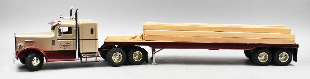 Lindstrom Tractor Trailer