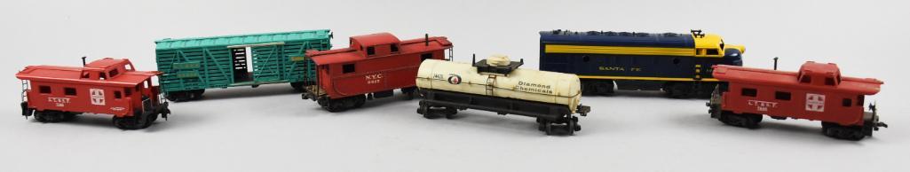 Vintage Lionel & Tyco Train Cars, Small Set