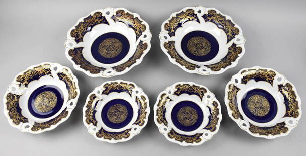 Kaiser German Echt Kobalt Porcelain Stein