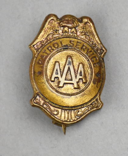 Vintage AAA Patrol Service Badge Pin, Gold Plated (#0413) on Dec 18 ...