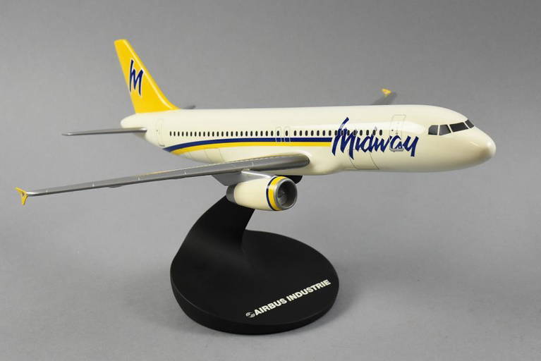 Pacific Miniatures Midway Airlines Model Airplane W Box