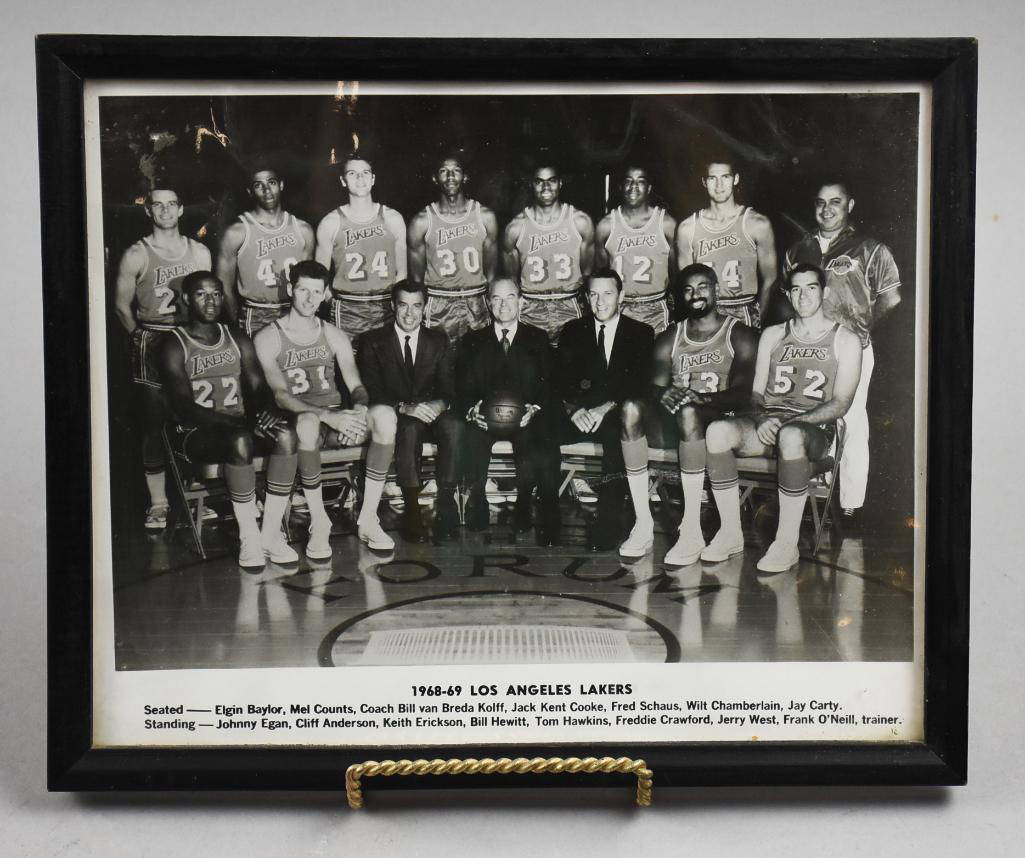 1968-69 Los Angeles Lakers Team Photo, Chamberlain (#0392) on Mar 26 ...