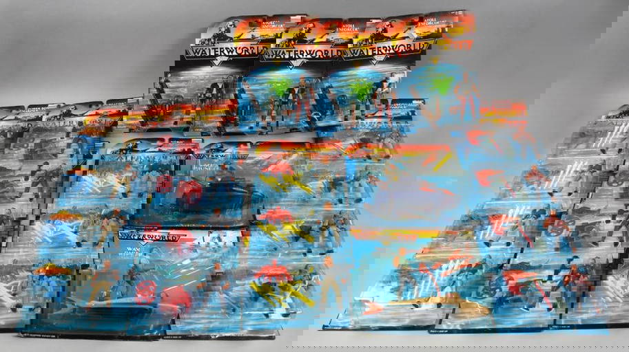 (20) 1995 Kenner Waterworld Action Figures, Carded Nos