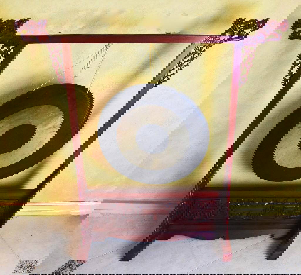 Vintage Chinese Red Lacquer Dragon Gong Auction