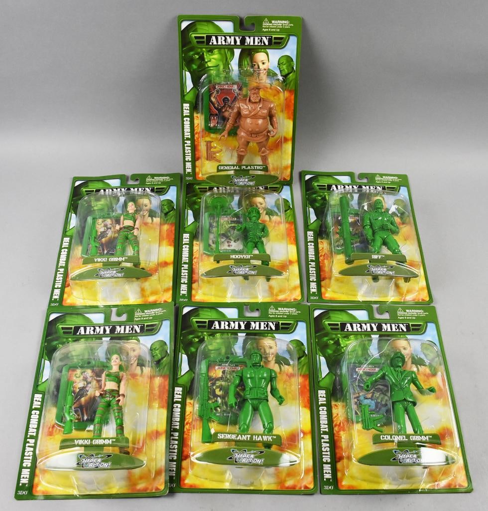 (7) Playing Mantis Army Men, Carded - Nos Auction