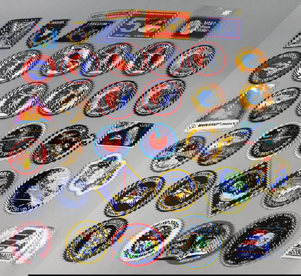 Mars, Skylab & Other Assorted Nasa Mission Patches Auction