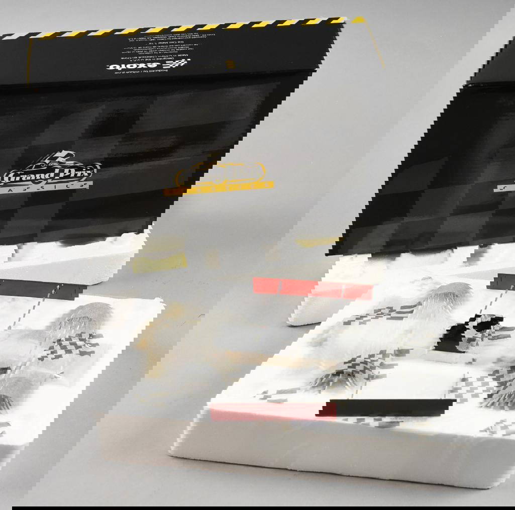 Exoto Grand Prix Classics Lotus Ford Type 49b - Mib-nos Auction