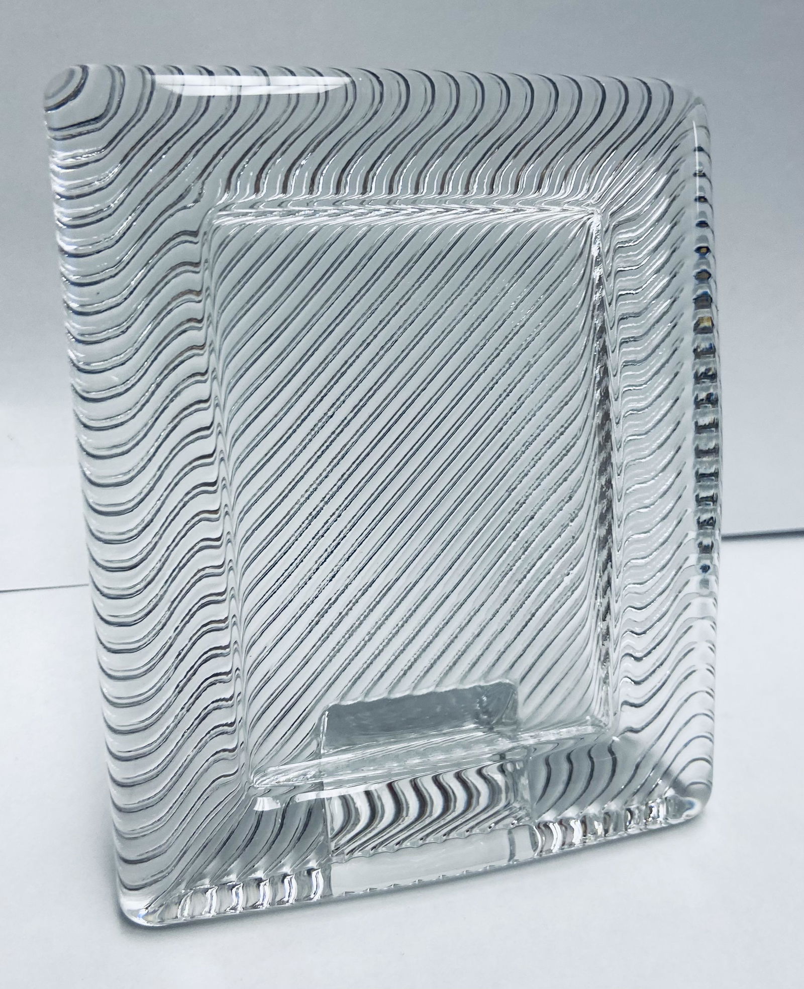 Mikasa Glass Clear Polished Picture Frame Standing