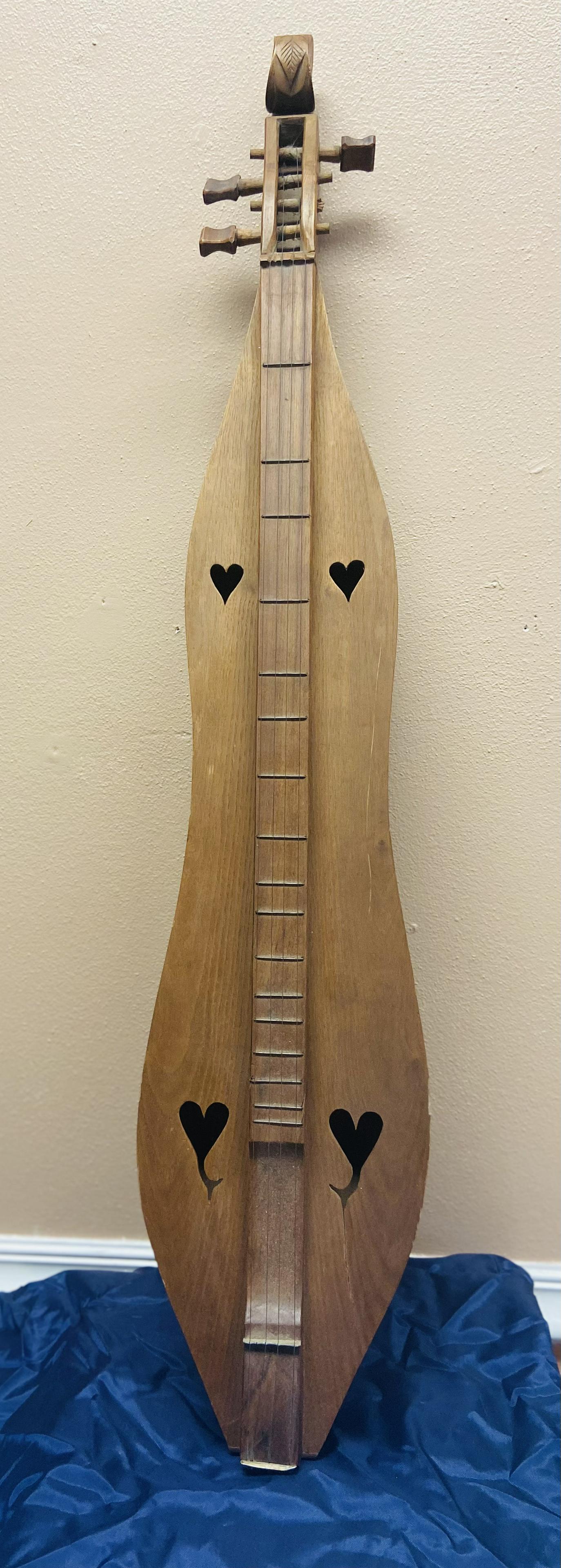 Antique 4 string Wooden Carved Dulcimer Hand Made by (#0489) on Sep 30 ...