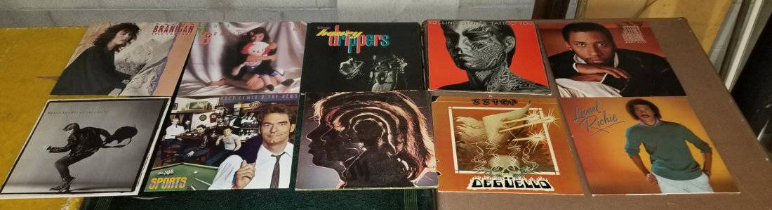 10 Vintage Record Albums