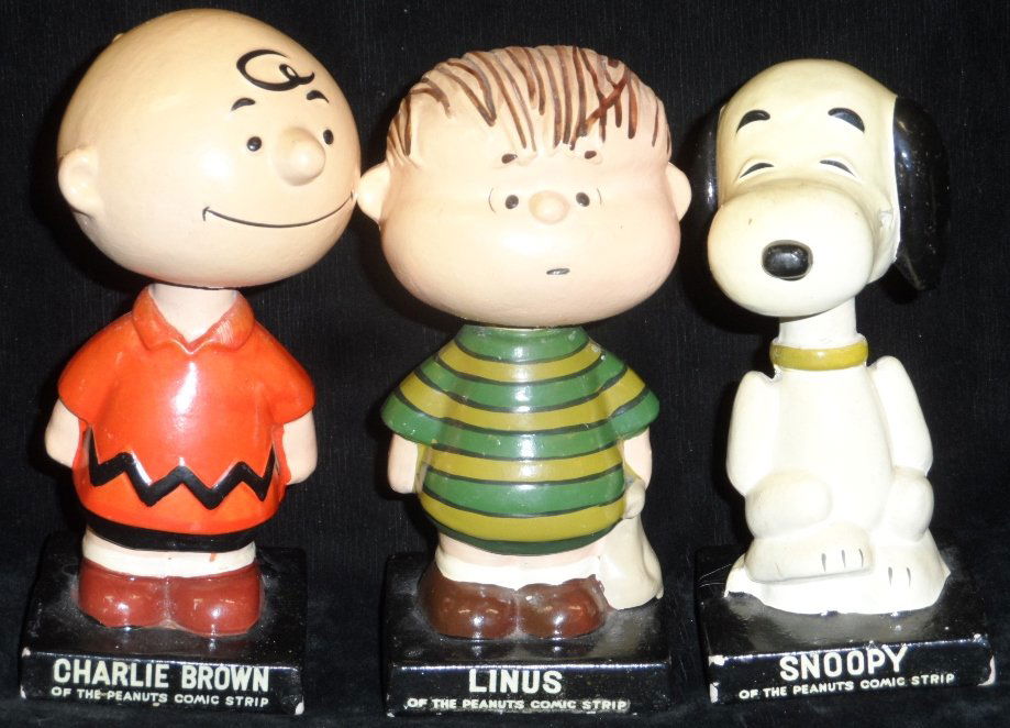 6" Lego Peanuts Bobble Head (Charlie Brown)