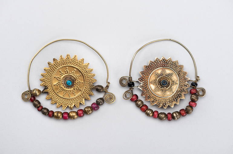 A PAIR OF GOLD FOIL REPOUSSE EARRINGS (#0926) on Jan 19, 2023 | Galerie ...