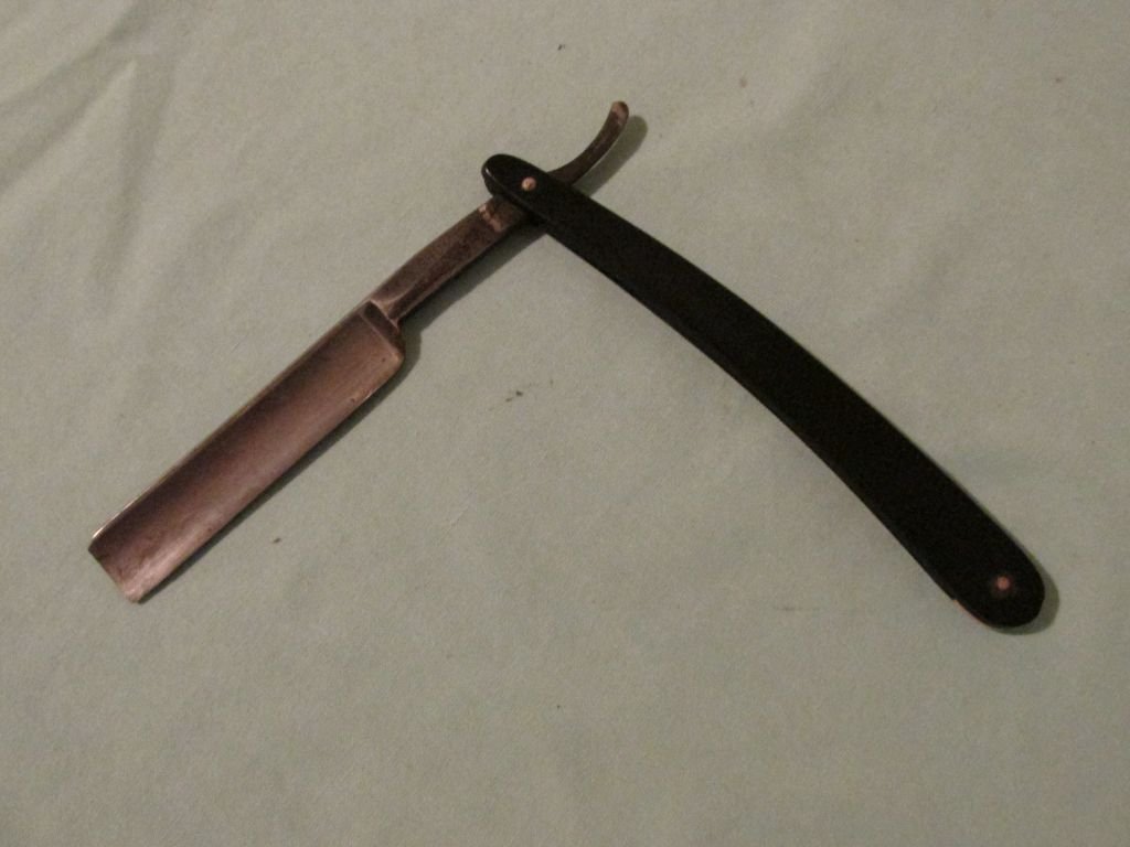 Shumate Tungsten Straight Razor Shumate Cutlery Corp.