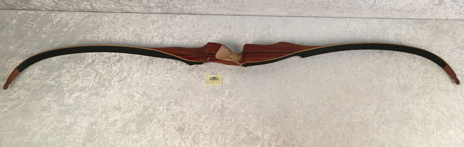 Vintage Damon Howatt Hunter Recurve Bow. 43# @28".