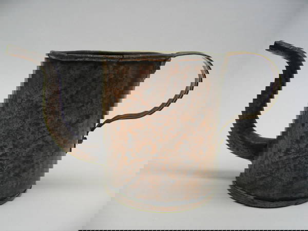 Hammered Goose Neck Oil Can