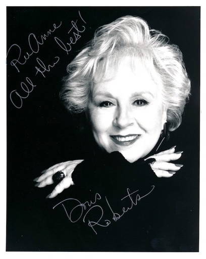 Everybody Loves Raymond Doris Roberts Autograph