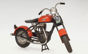 712: 1951 Powell P-81