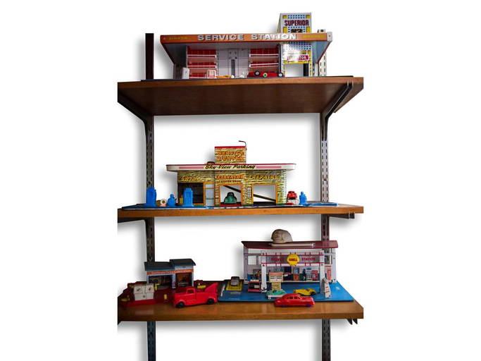 Automotive Dioramas with Wall-Mounted Shelving Display - Sep 23, 2022 ...