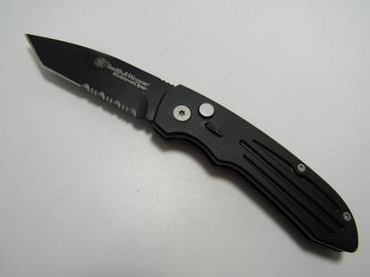 Smith & Wesson Switchblade Knife