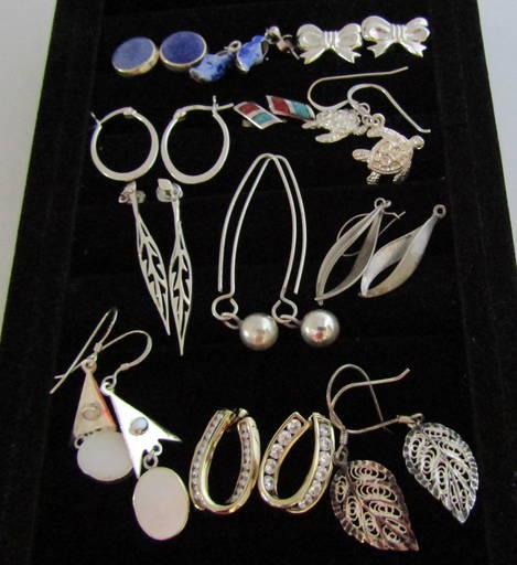 12 PAIR EARRING LOT ALL STERLING SILVER COLLECTION - Dec 04, 2022 ...