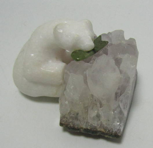 Carved Bear Quartz Jade Fish Amethyst Geode Stone
