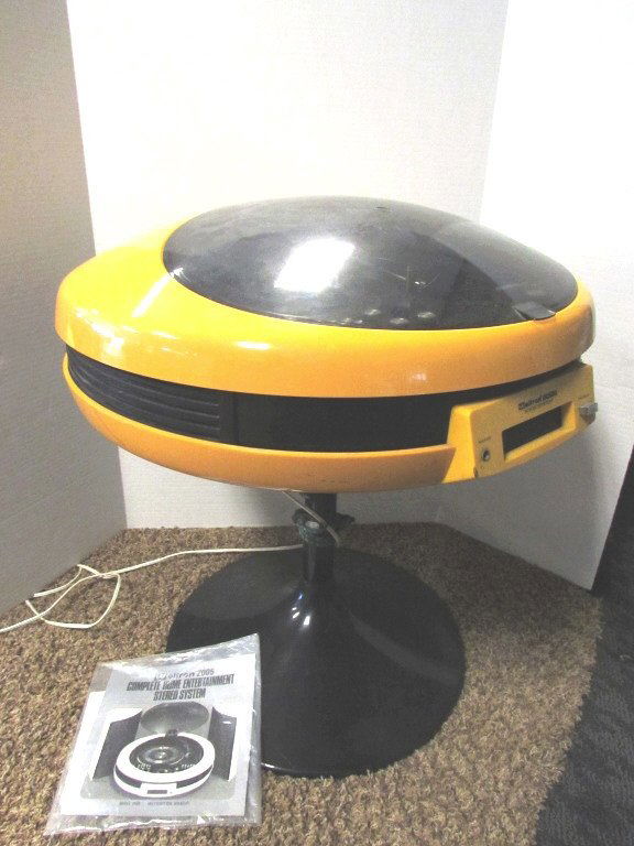 Weltron 2005 Mid Century Modern Record Player