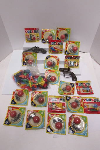 Toy Lot Jacks Guns Magnetic Letters Puzzlers