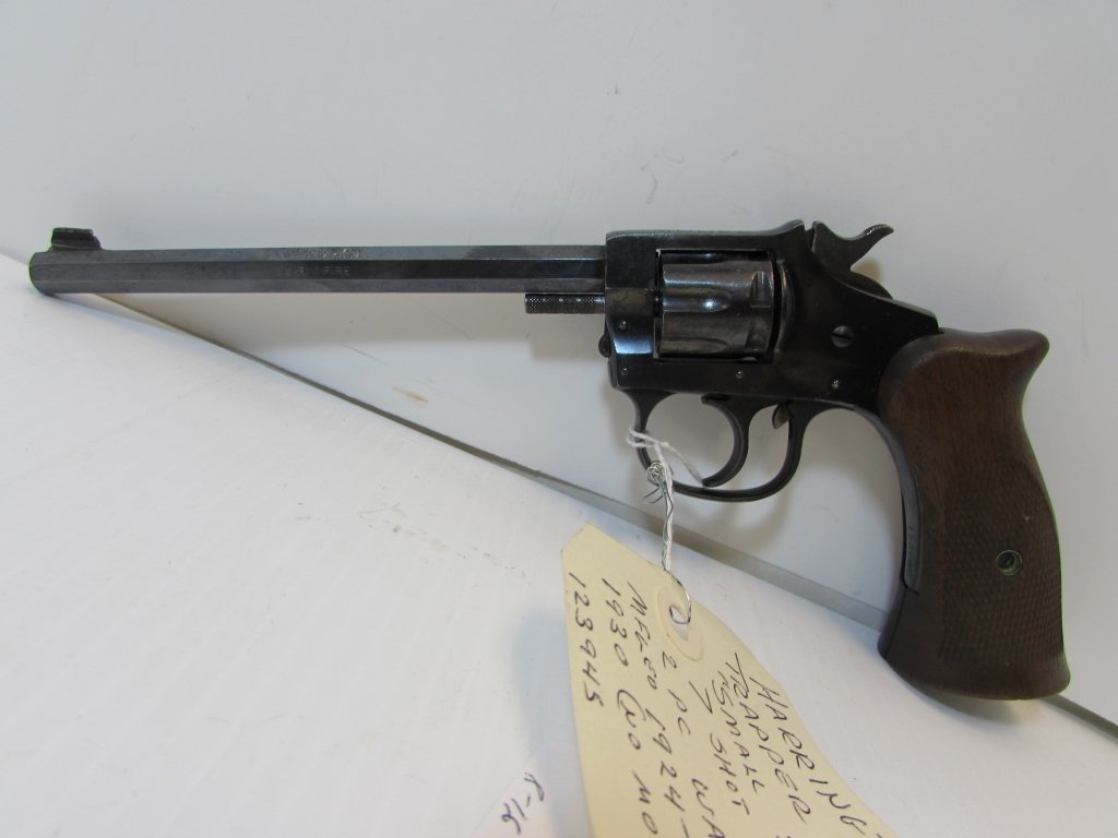 H & R TRAPPER 22 CAL HANDGUN REVOLVER WALNUT GRIPS - Aug 16, 2015 ...