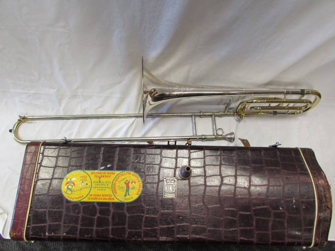 STERLING TROMBONE KING MUSICAL INSTRUMENT WIND - Sep 06, 2015 ...