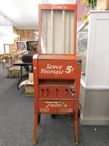 TOM'S TOASTED PEANUTS DISPENSER ANTIQUE& VINTAGE - Jul 05, 2021 | Col ...