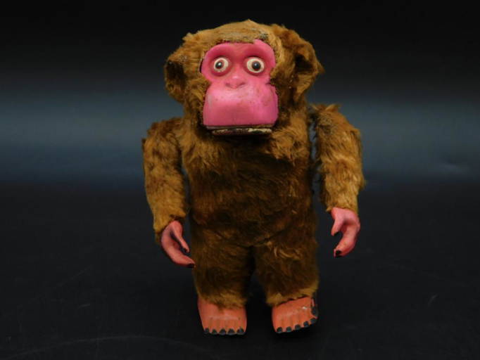 VINTAGE MONKEY TOY ANTIQUE (#000506) on Sep 05, 2022 | Col. Christie ...