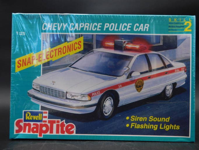 REVELL CHEVY CAPRICE POLICE CAR MODEL KIT VINTAGE ANTIQUE (#500273) on ...