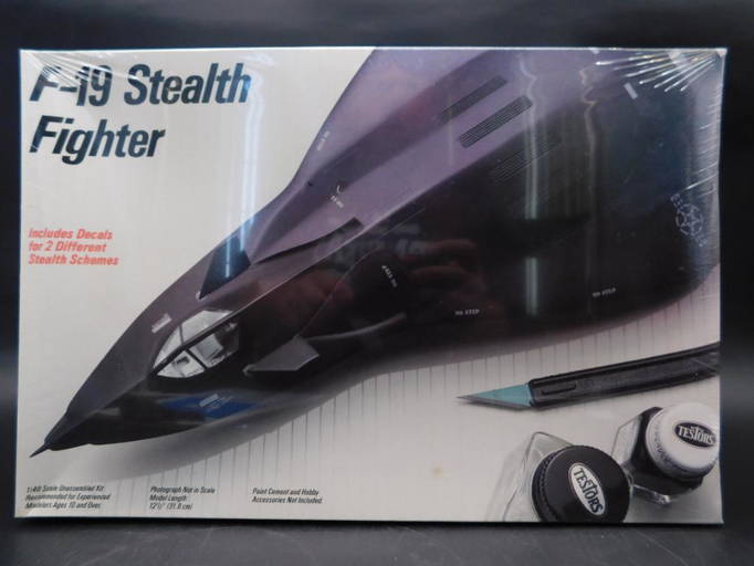 F19 STEALTH FIGHTER MODEL KIT VINTAGE ANTIQUE (#500280) on Jan 01, 2023 ...
