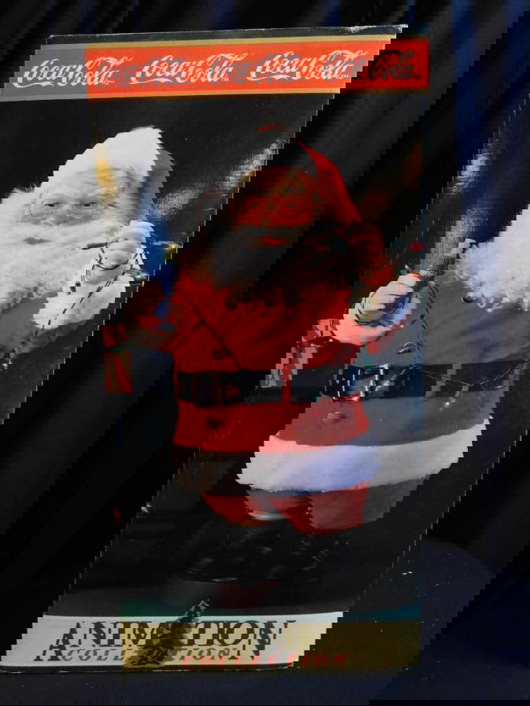 Coca-cola Animated Santa With Backdrop Auction