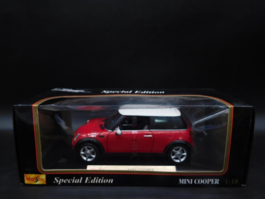 Maisto Special Edition Mini Cooper Model Car Auction