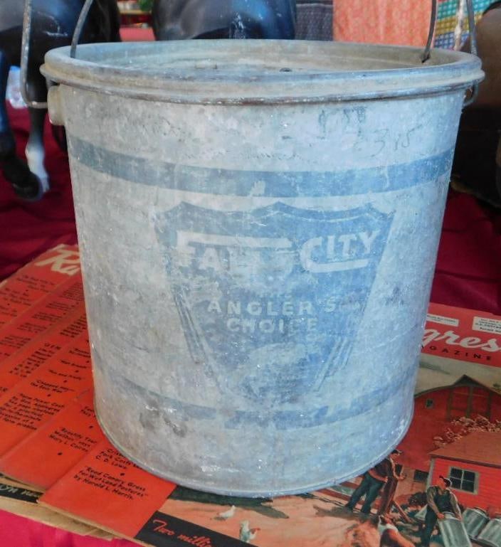 Falls City The Anglers Choice Galvanized Metal Minnow Bucket Vintage ...